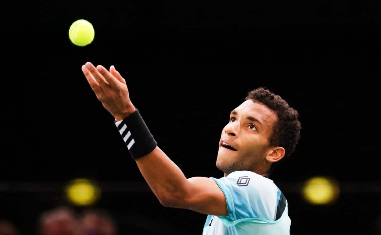 Felix Auger-Aliassime vs Daniil Medvedev prediction and odds: Australian Open 2024 - Pundit Feed